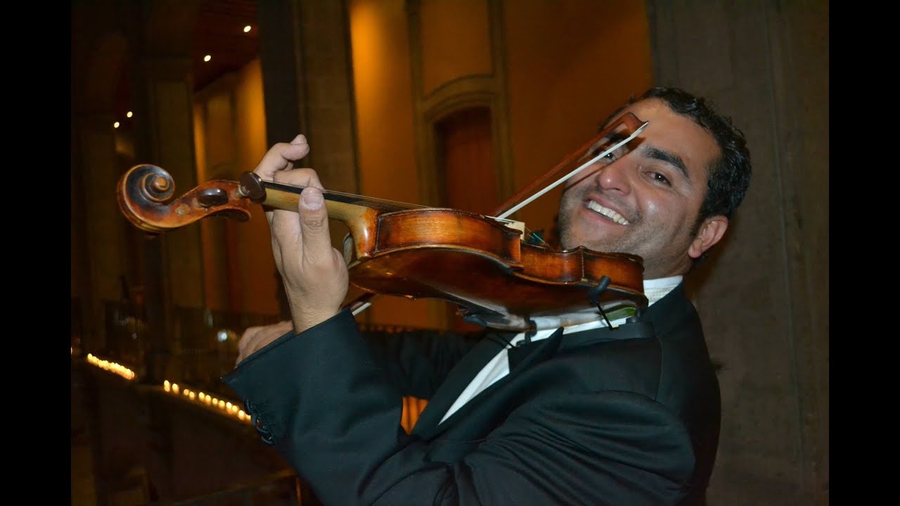 Mario Roberto Escoto Campos. Un artista migrante muy resiliente. - YouTube