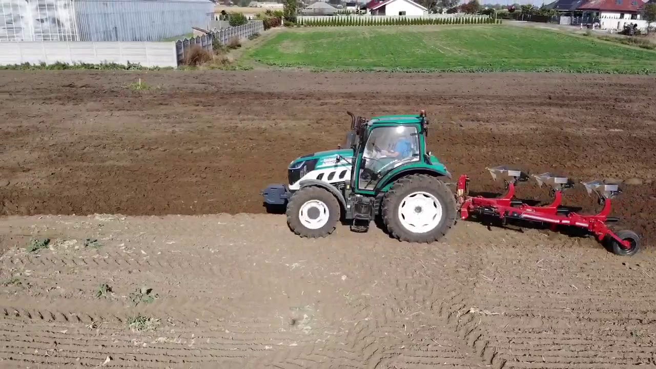 Traktor Arbos 5100 z pługiem Gregoire Besson RY4 - pokazy w polu z ...