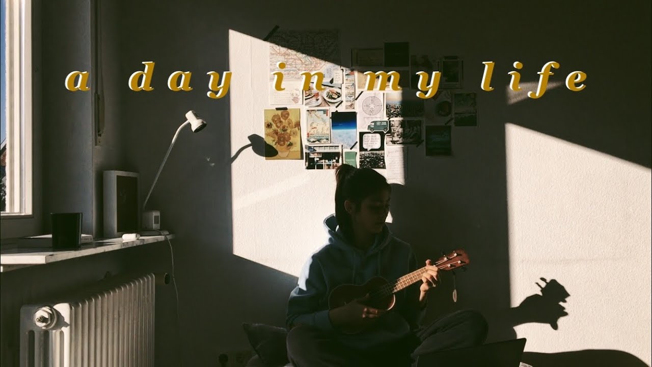 a day in my life // uni, reducing screen time, baking - YouTube