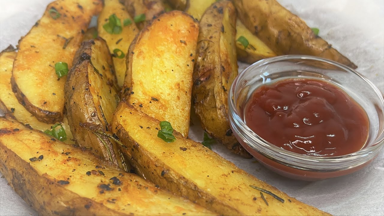 CRISPY POTATO WEDGES | TWO WAYS, WITH SKIN AND WITHOUT - YouTube