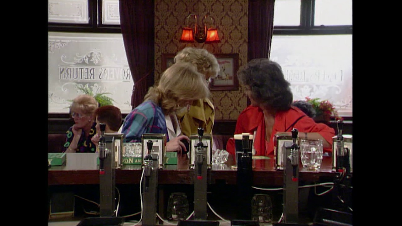 Coronation Street - Mike Finds Out That Alma's Been on a Shopping Spree ...