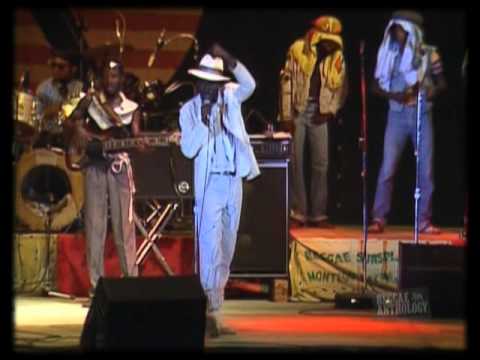 Eek A Mouse Live At Reggae Sunsplash 1982 PART 2 - YouTube