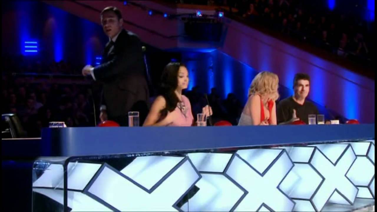 David puts Simon into place - YouTube