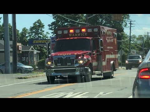 Warwick RI Fire Department Rescue 3 Responding - YouTube