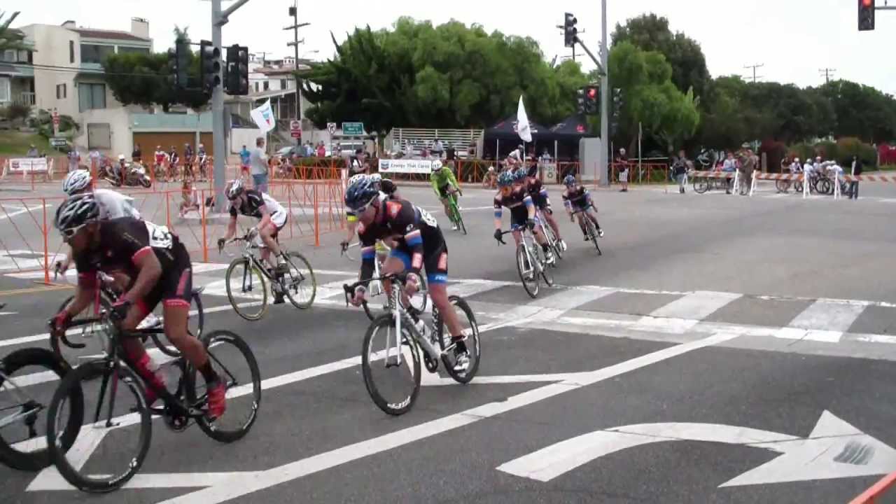 What This Race Needs Is More Cow Bell - YouTube