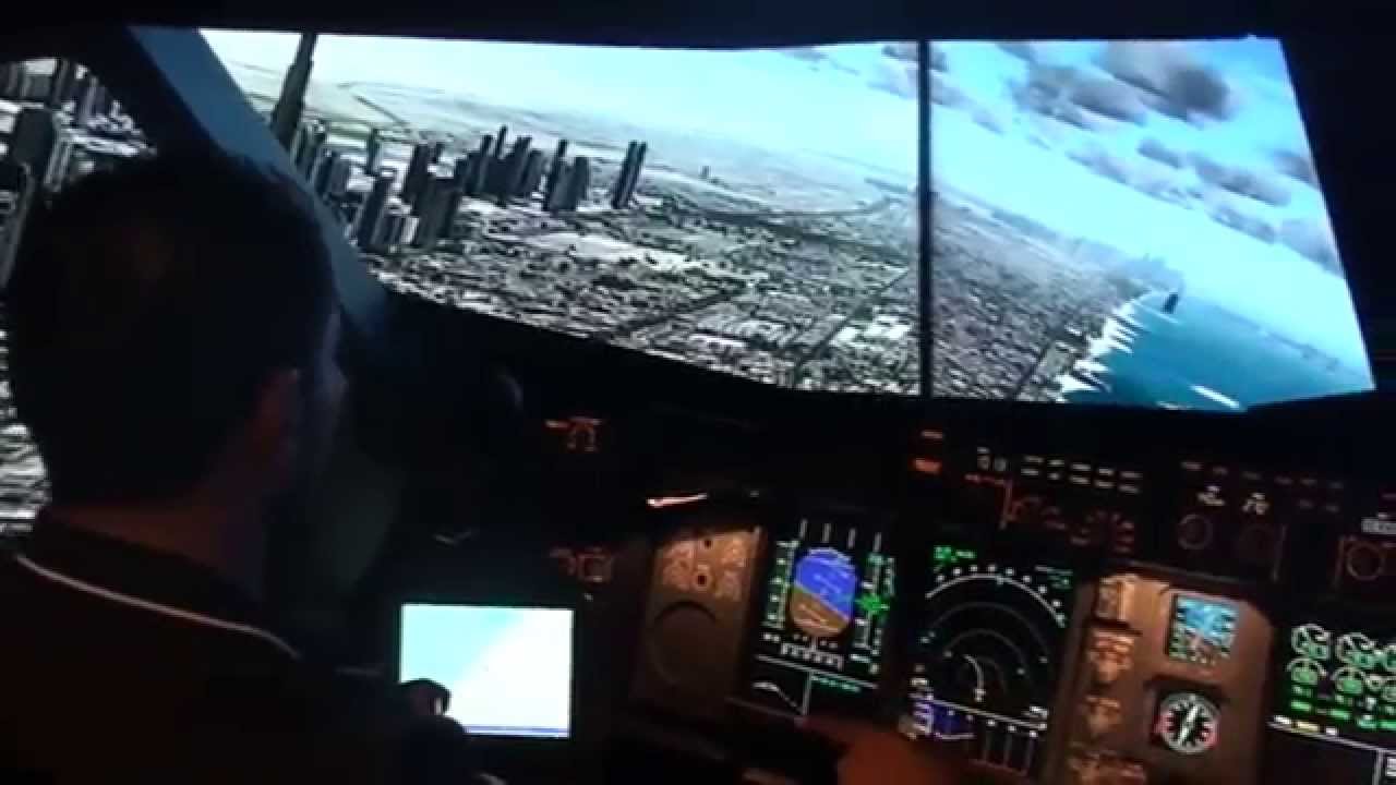 A380 Flight Simulator - YouTube