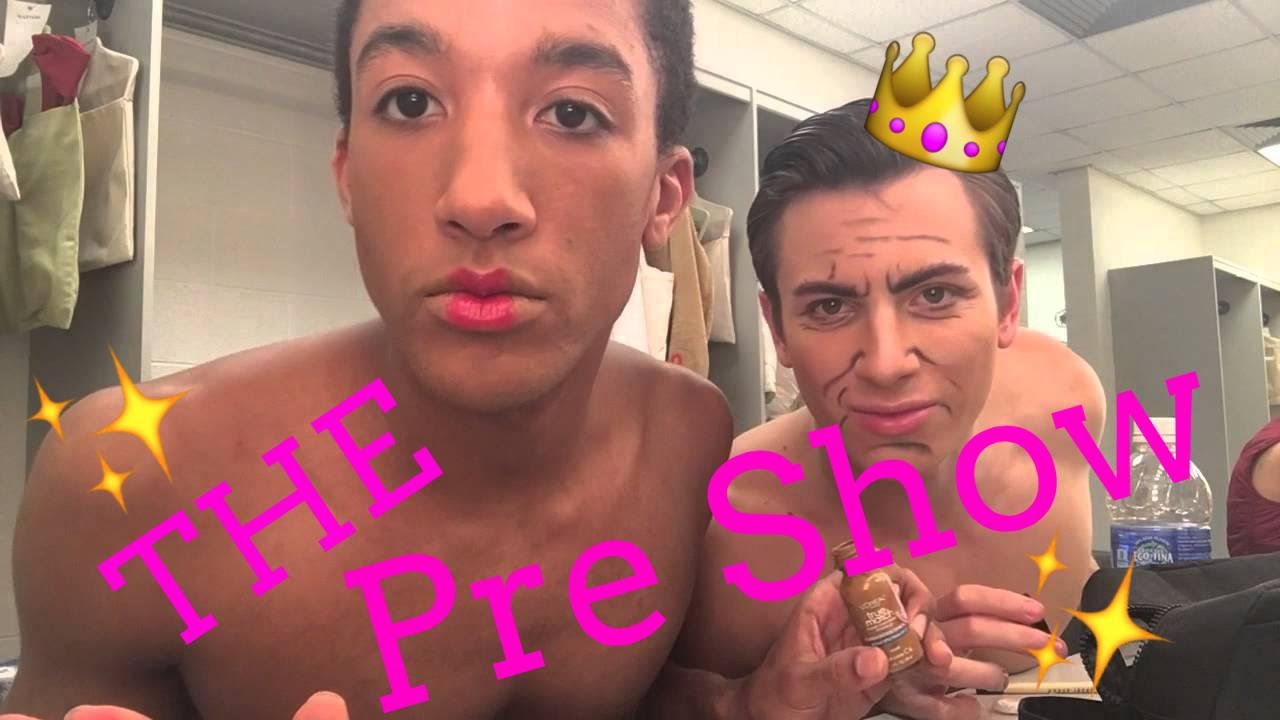 The Pre Show - YouTube