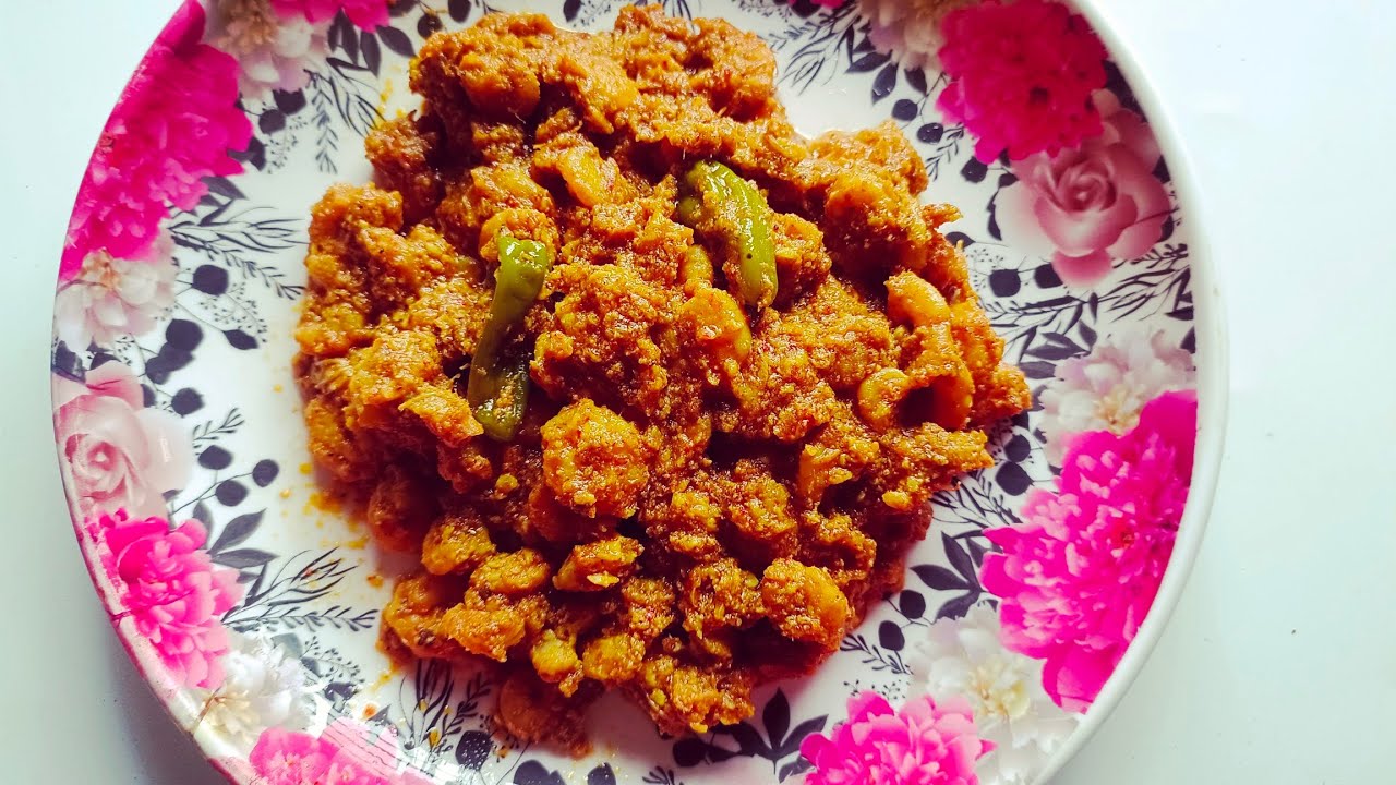 unique chingri /prawn fish recipe,, 😋😋😋 bengali style prawn curry ...