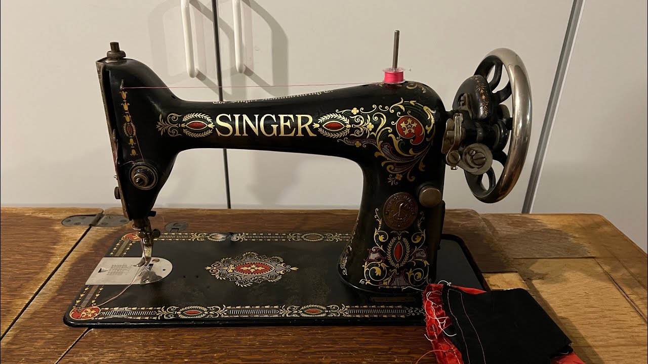 First project on my 1913 singer treadle. - YouTube