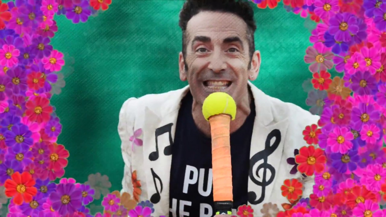 Steven B. | Put the ball and...run! (Official videoclip) - YouTube