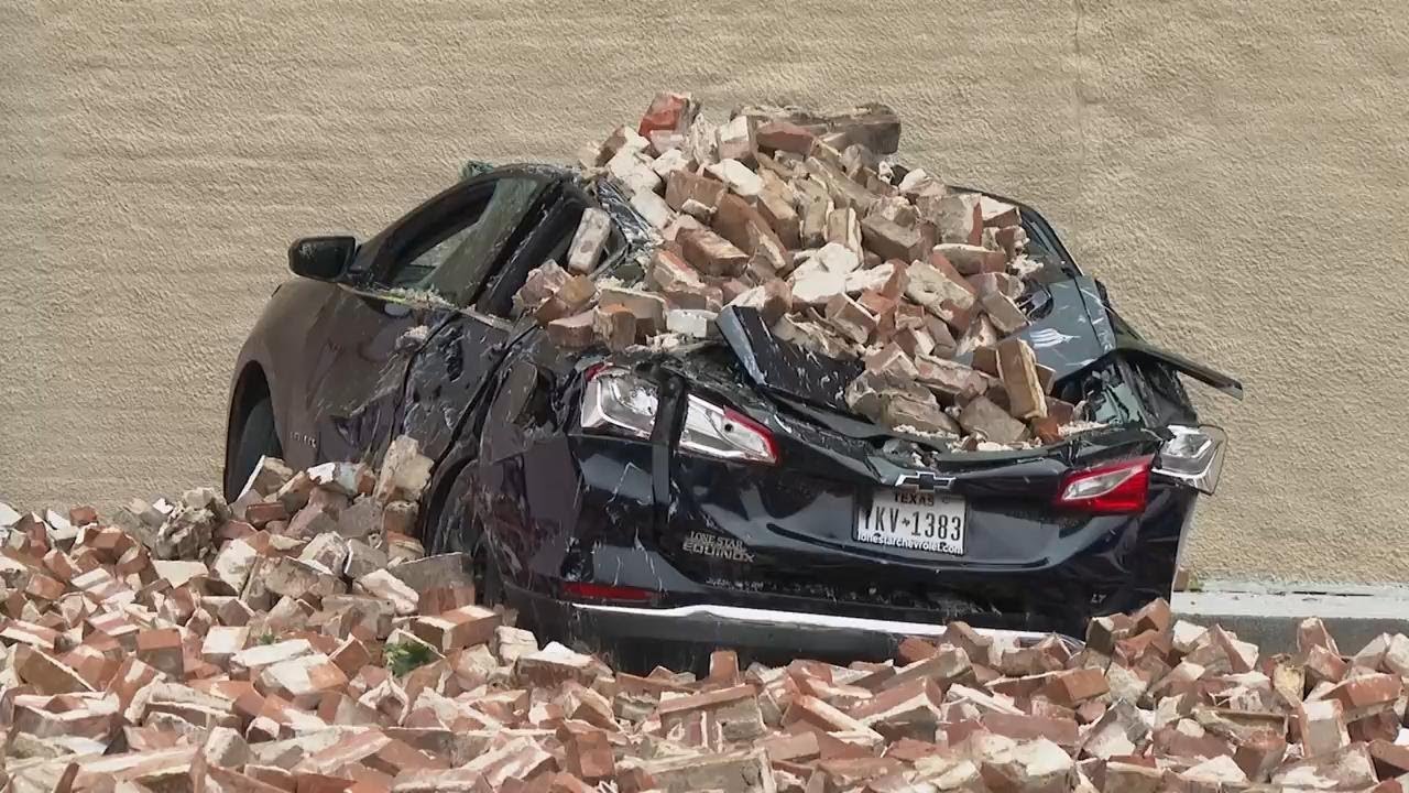 Storms cause widespread damage in Houston, killing at least 4. Some ...