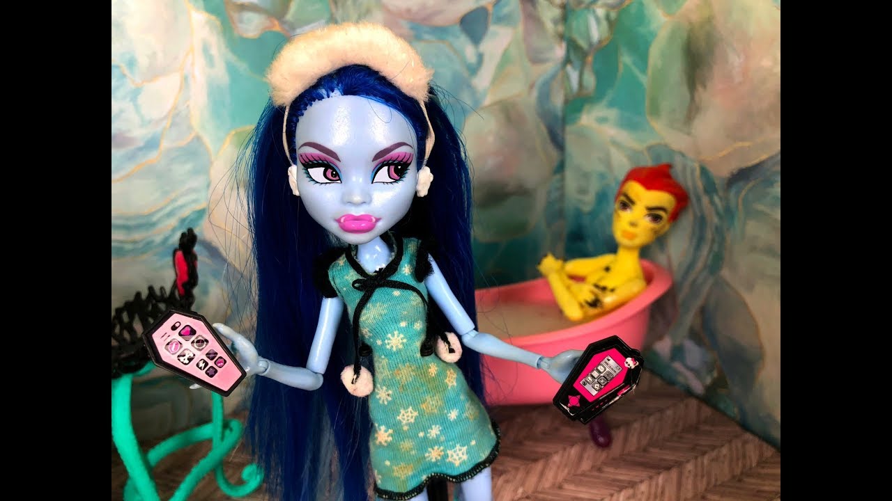 The Cellphone Ban- A MH/EAH stop motion - YouTube