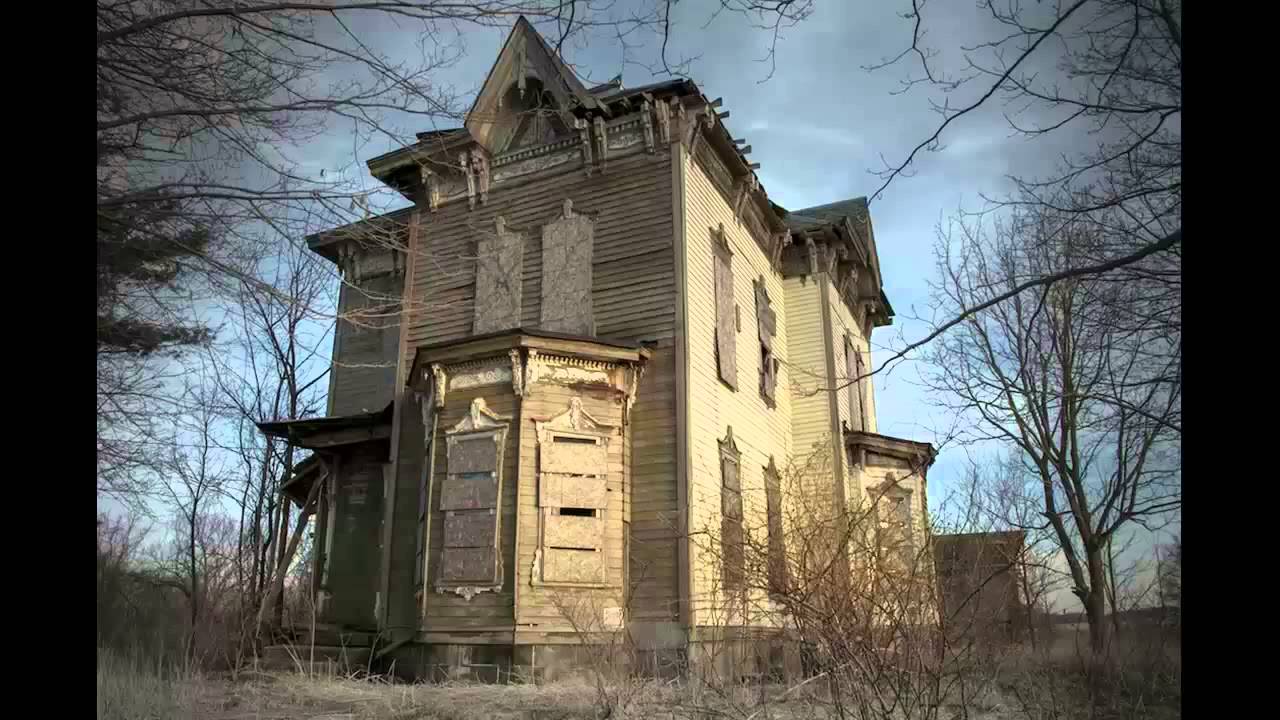 ( Top de las 5 casas mas terrorificas del mundo ) - YouTube