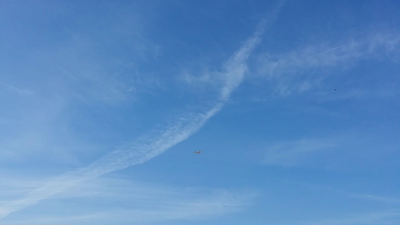 VTOL Skyhunter 1800 nitro engine - YouTube