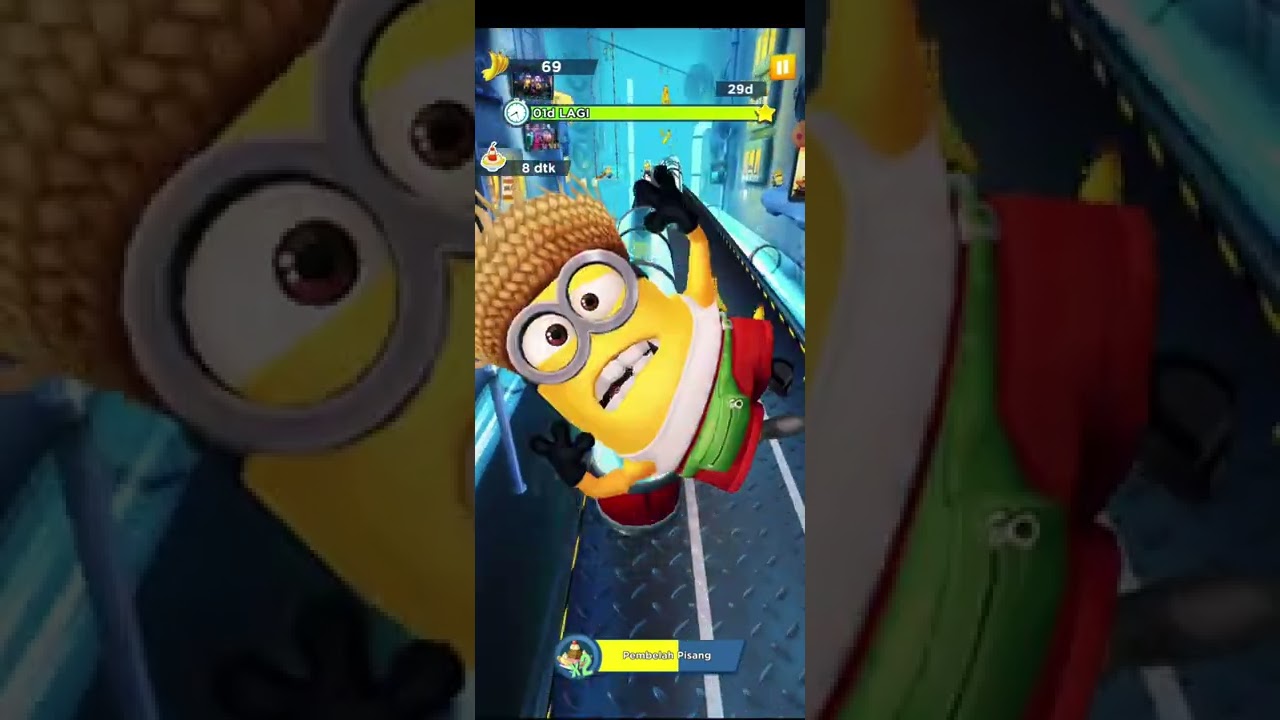 Minion Runs - YouTube