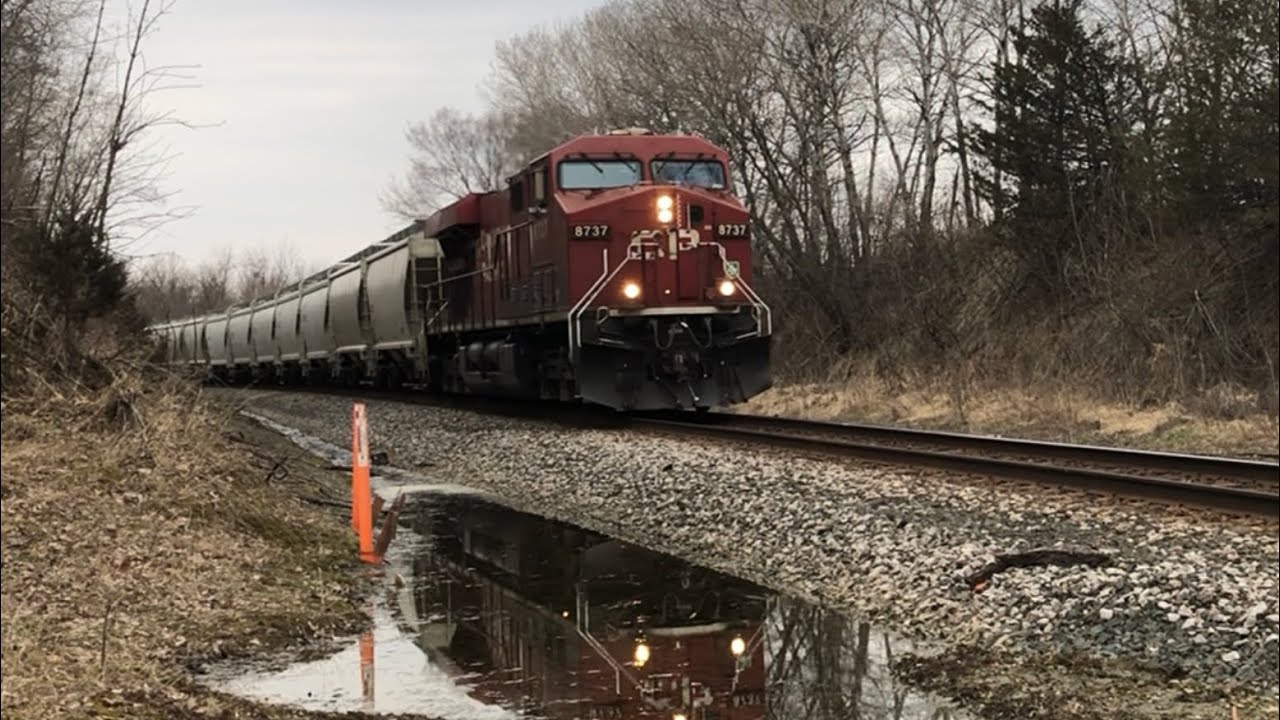 CP 8737 Manifest with a nice reflection from the water - YouTube