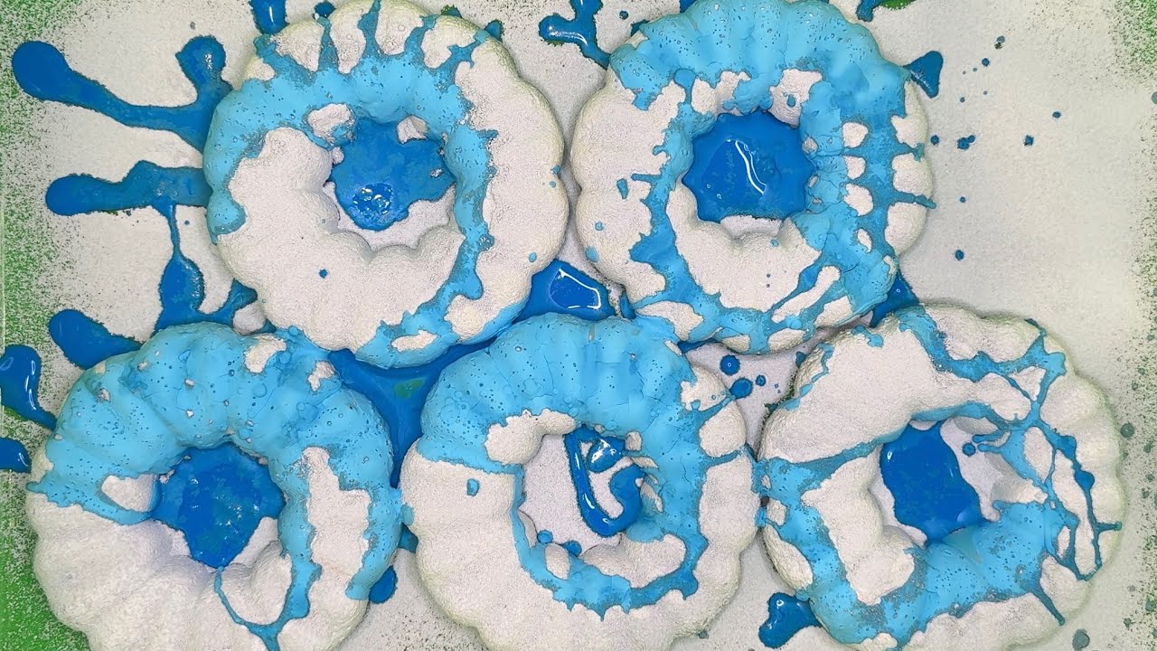 EP57. Light Green with blue cornstarch🌿💙 // oddly satisfying // ASMR ...