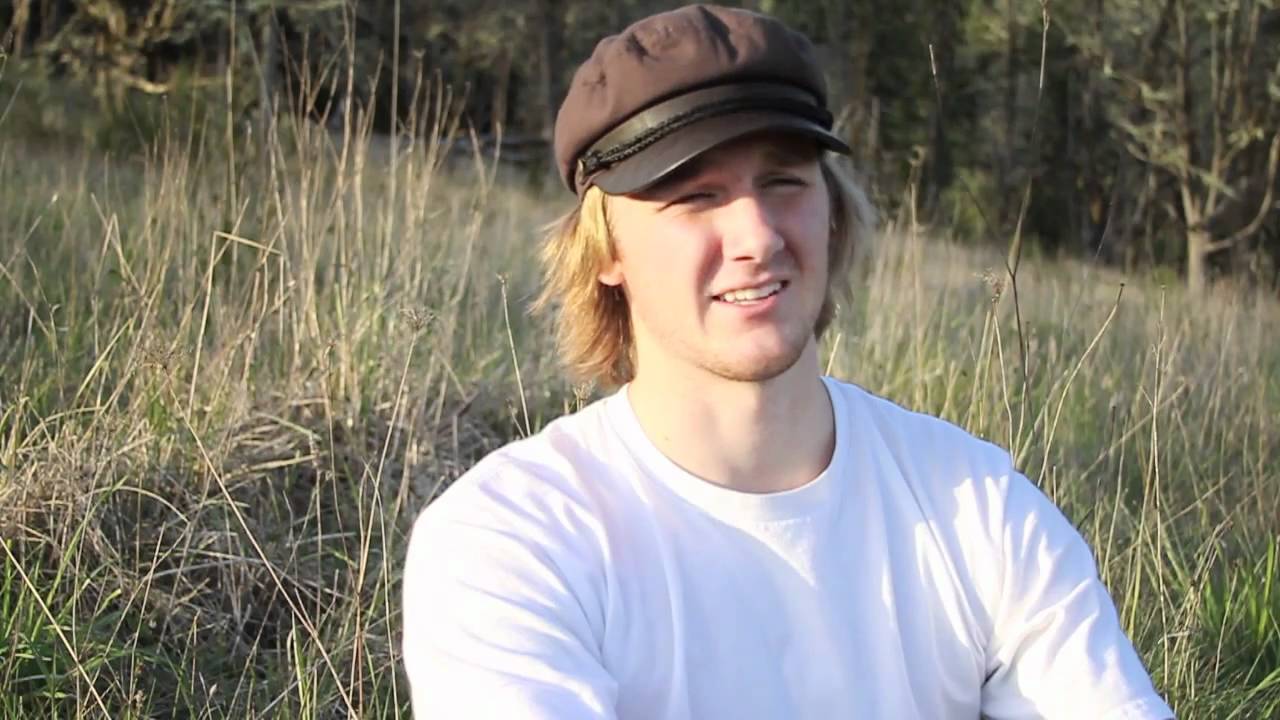 Todd Conger // Designer // StrutYourStuffCOLAB2011 - YouTube