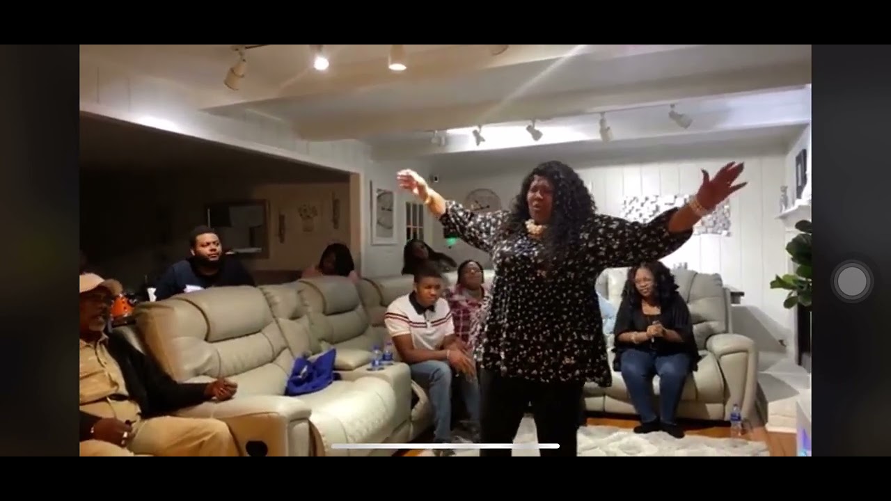 Pastor Monica Ross and family “I’ll press on”. - YouTube