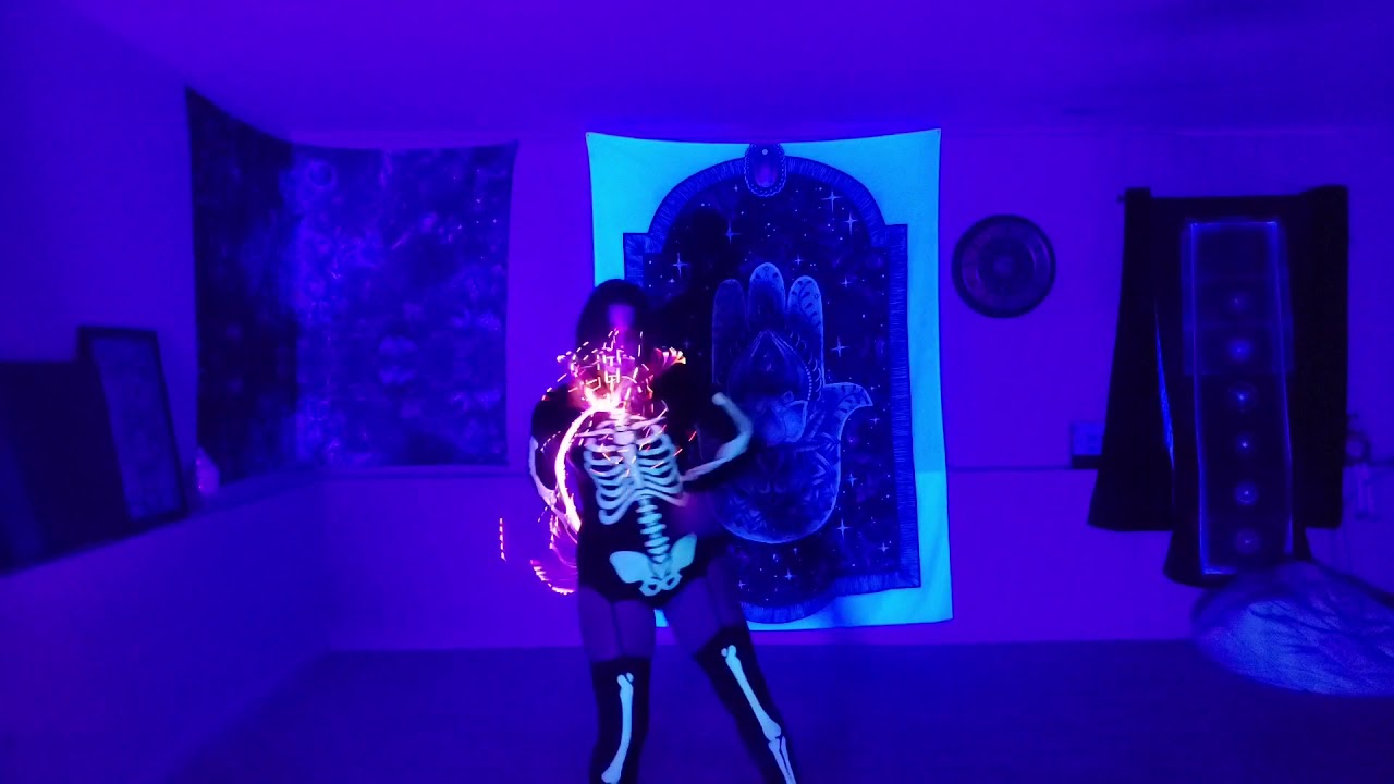 ☠ Skeleton Whip Flow - YouTube