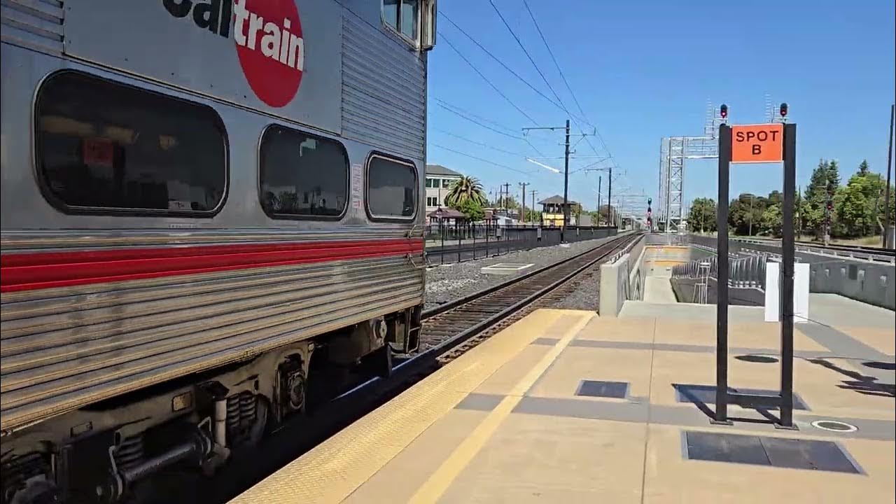 Caltrain JPBX 4001 Cab Car leading Local 115 at Santa Clara Station #caltrain - YouTube