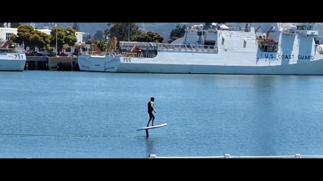 Flite boarding a perfect morning along the estuary - YouTube