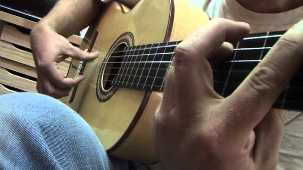 Christopher SCHUETZ - Luthier de guitare - YouTube
