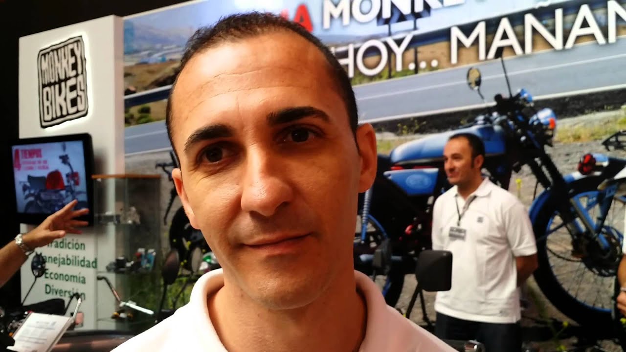 Alexis Monzón MONKEY BIKES - YouTube