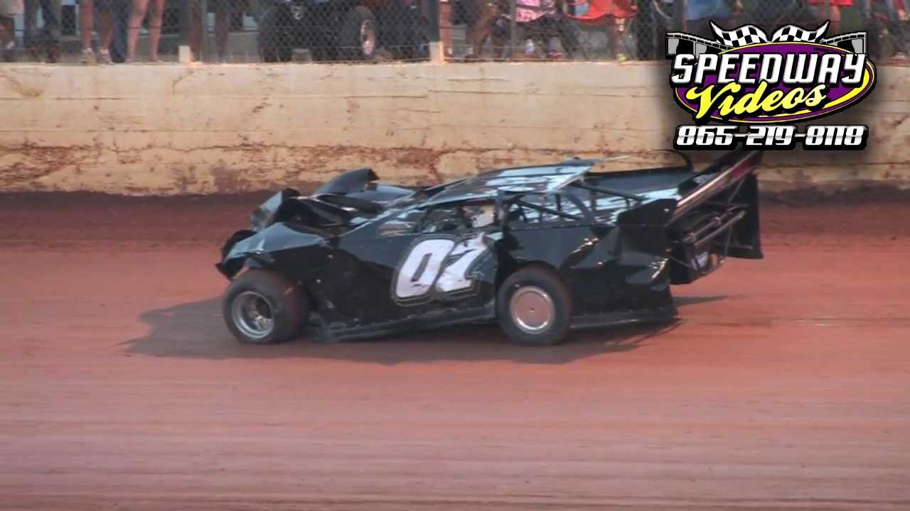 Wreck of the week: Limited Late Models - YouTube