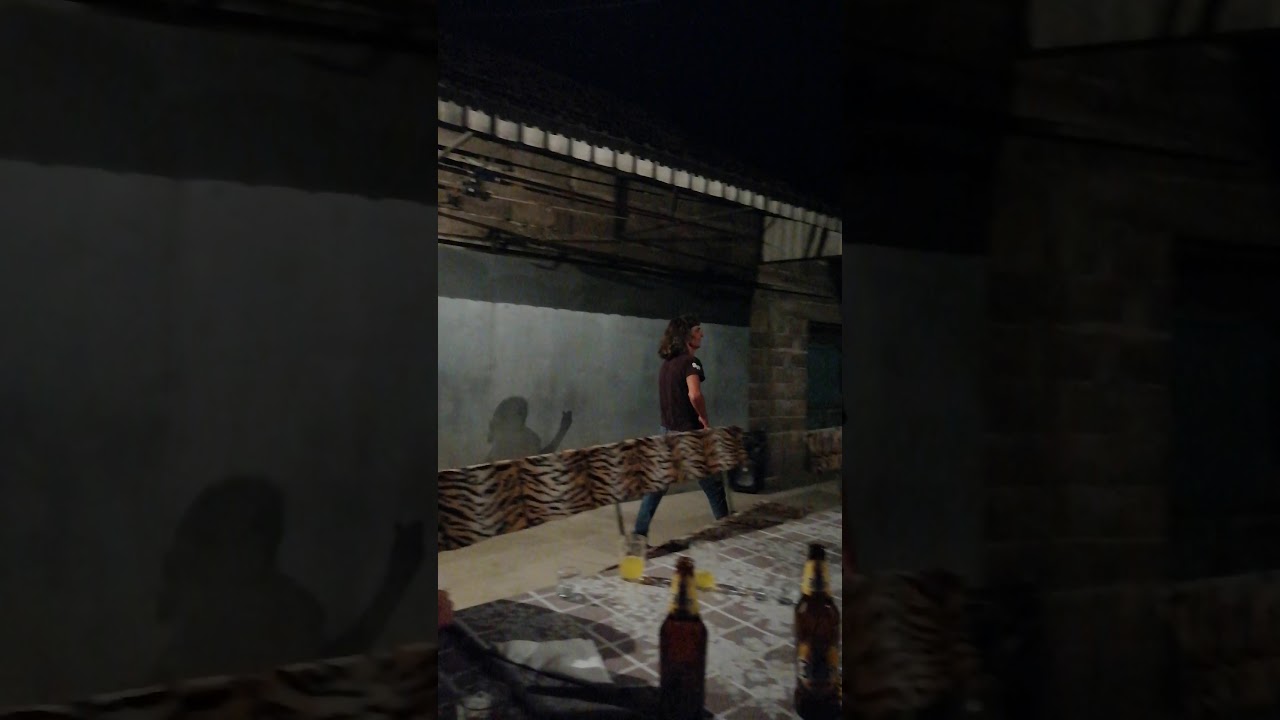 Samo rokaj da zalio nebi 💥 - YouTube