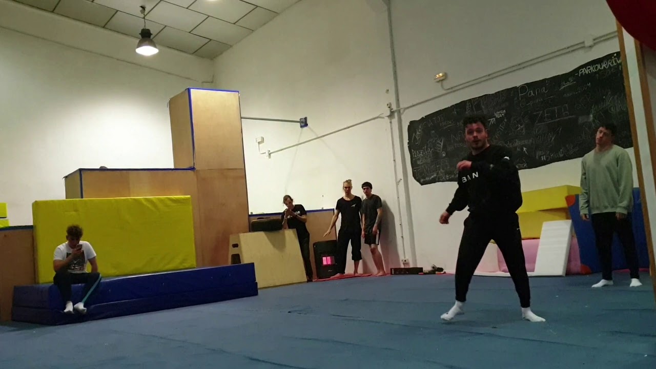 PROMO BOT GYM GATHERING 2020 TRICKING - YouTube