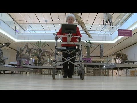 Yaşlılar için tasarlanan robot yürüteç test ediliyor - futuris