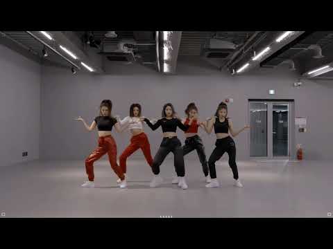 ITZY- ‘WANNABE’ Dance Mirror- Short Ver.