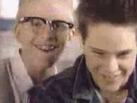 Legend of Zelda Commercial. - YouTube