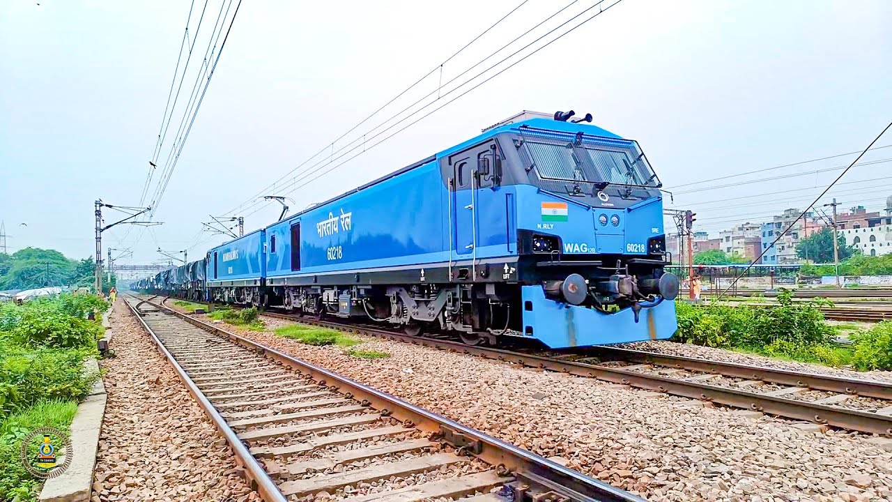 Powerful Locomotive WAG 12 with fully loaded Freight सबसे शक्तिशाली WAG ...