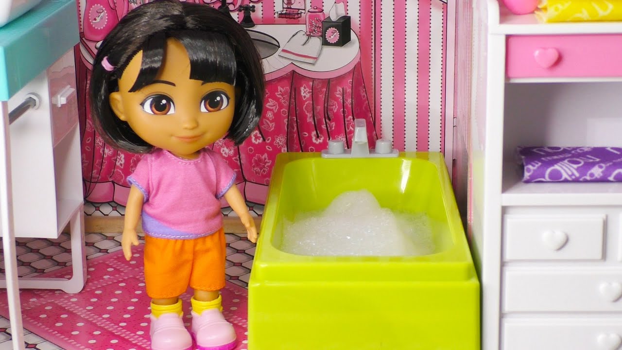 Dora The Explorer Doll Has A Bath - Getting Ready For bed (With) DORA ...