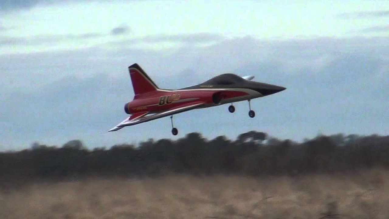 Eflite Habu 32 Turbine - Maiden flight - YouTube