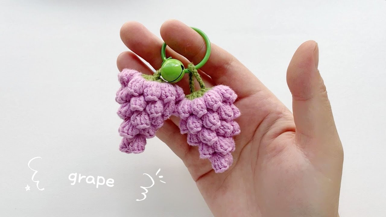 Grape 🍇Crochet｜Keychain Crochet｜Easy Crochet Tutorial - YouTube