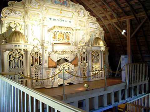 The Mortier Dance Hall Organ - Music House Acme Michigan - YouTube