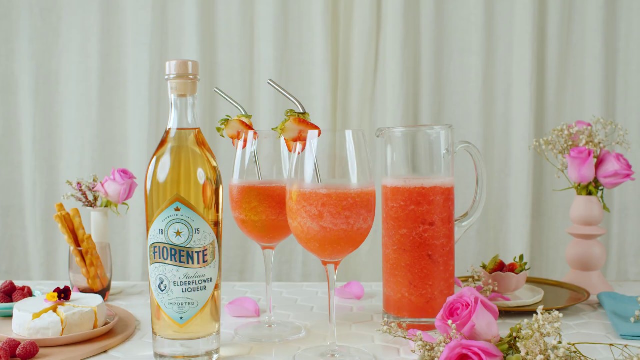 How to make a Fiorente Froze | Simply Cocktails Recipe - YouTube