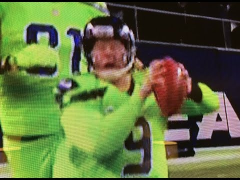 JON RYAN INJURY INJURED KNOCKED OUT HIT FUMBLES BALL MID AIR FAILS VS ...