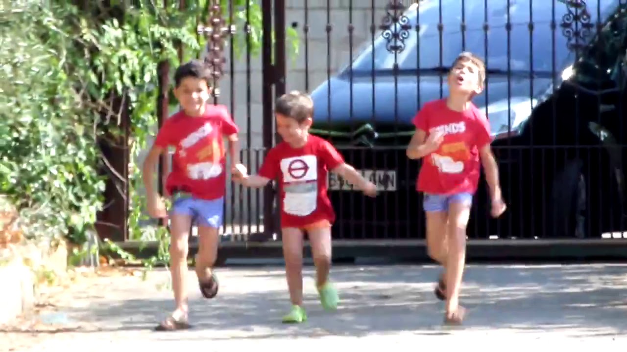 TEST SAMPLE SAMSUNG WB250F VIDEO 1080P 30 FPS X18 ZOOM "CARRERAS ENTRE HERMANOS" | AUDIOVISOR