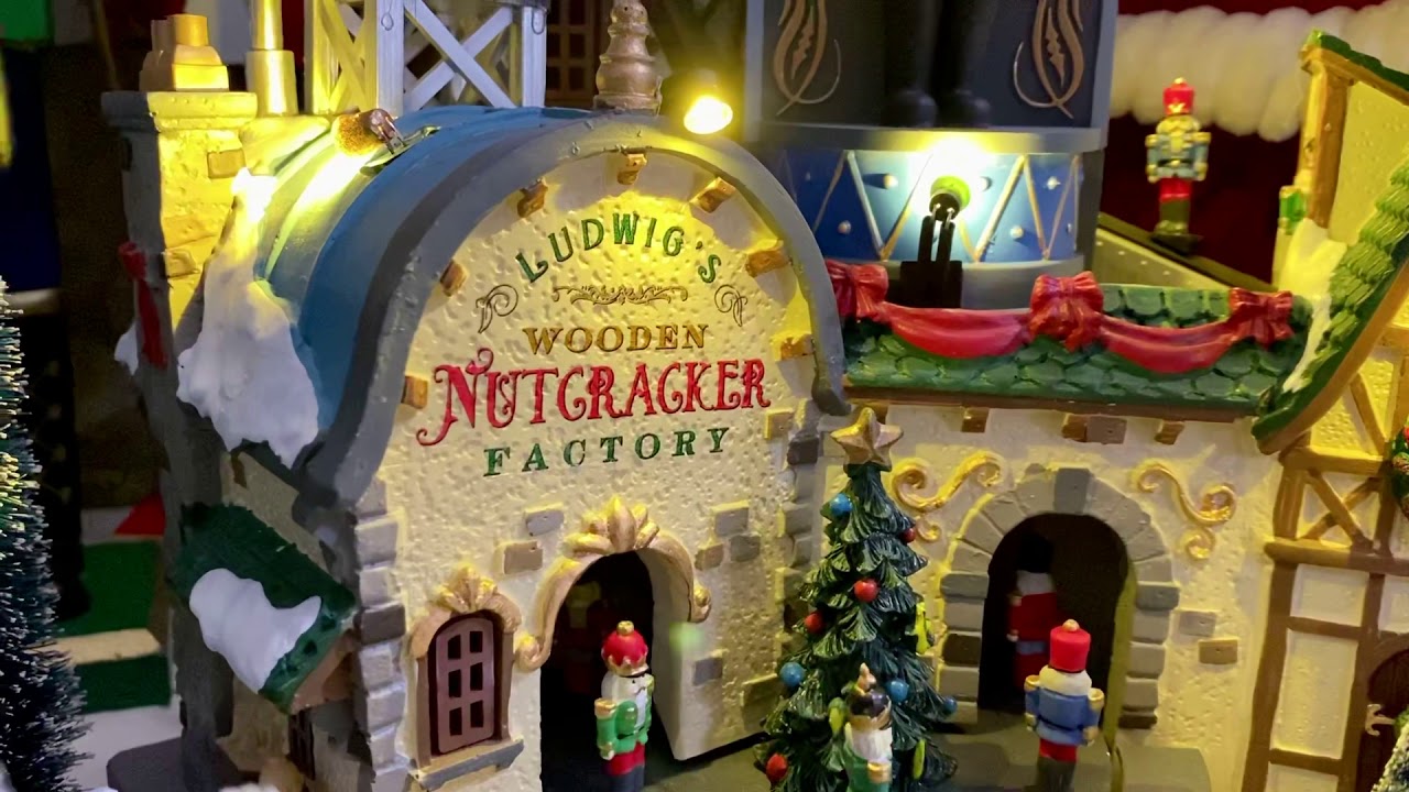 #Nutcracker Factory# by Wayne’s Collection - YouTube