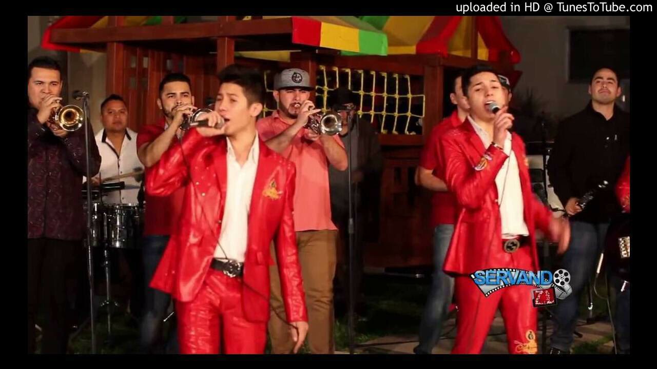 Alta Consigna Feat. Banda Renovacion - Asi Naci (en vivo 2016) - YouTube