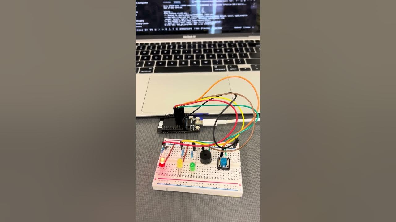 Highway Traffic Light using Arduino ESP32 - YouTube