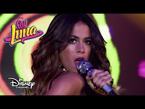 Tini Stoessel Cantando en Soy Luna | Participación Especial