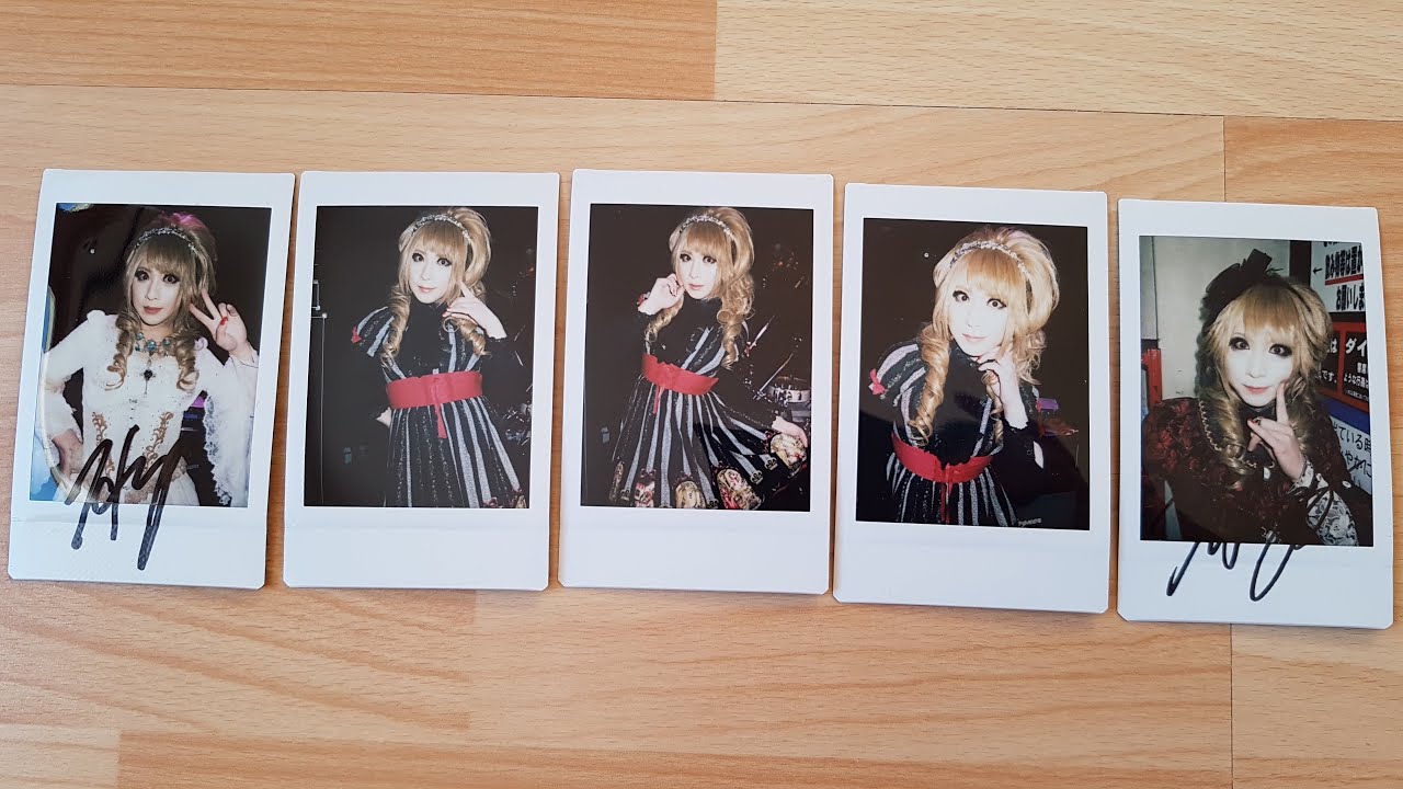 HIZAKI Autographed Cheki/Polaroid Photoset 2018 #3 - YouTube