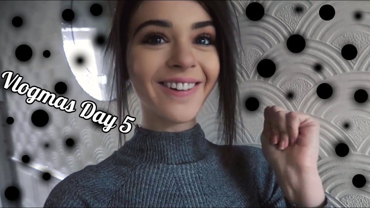 Vlogmas Day 5 | ChloeLock - YouTube