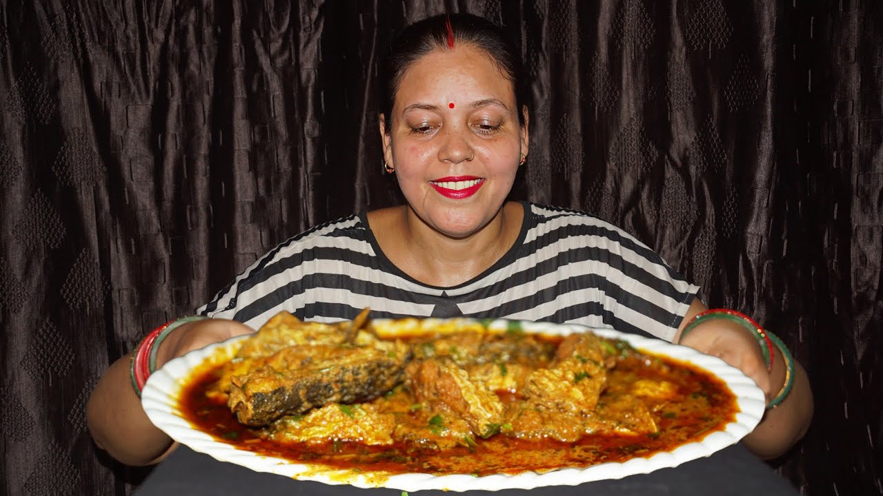 Masala Fish Curry Recipe 😋 | Jasar Fish Curry | Juli Singh - YouTube