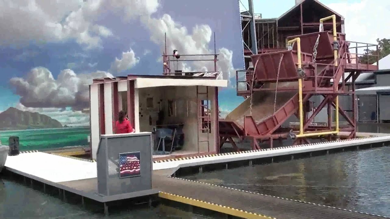Hollywood Studios: Backlot Tour - YouTube